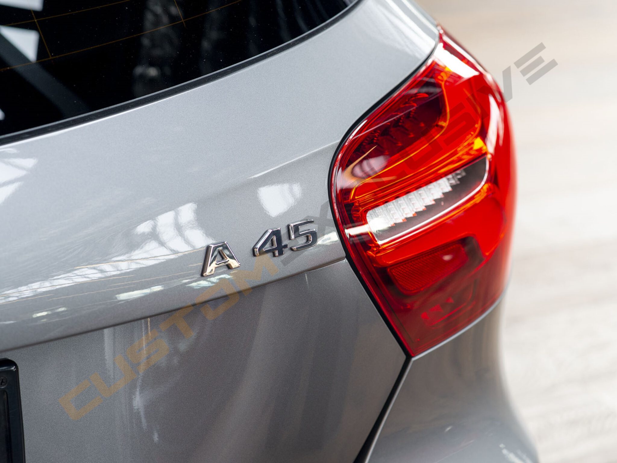 Mercedes A45 logo embleem – Custom Exclusive